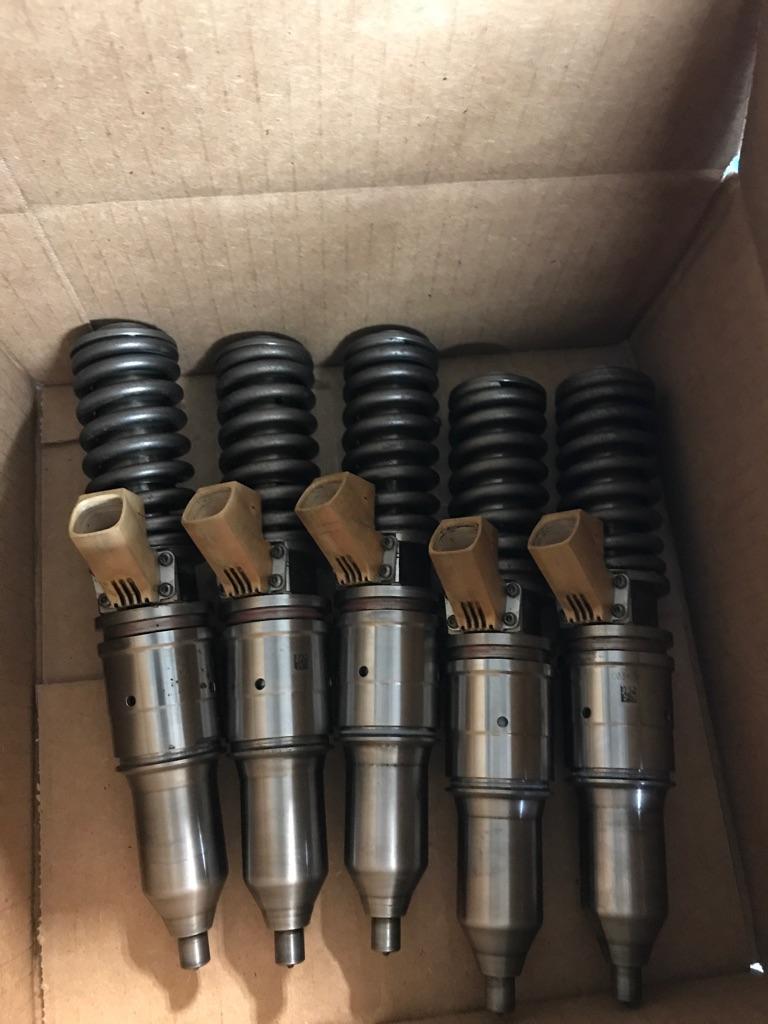 Cat C-15 Fuel Injector | Payless Truck Parts