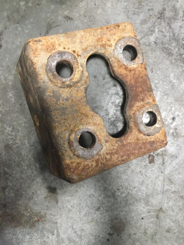 Cummins Engine Mounts | Payless Truck Parts