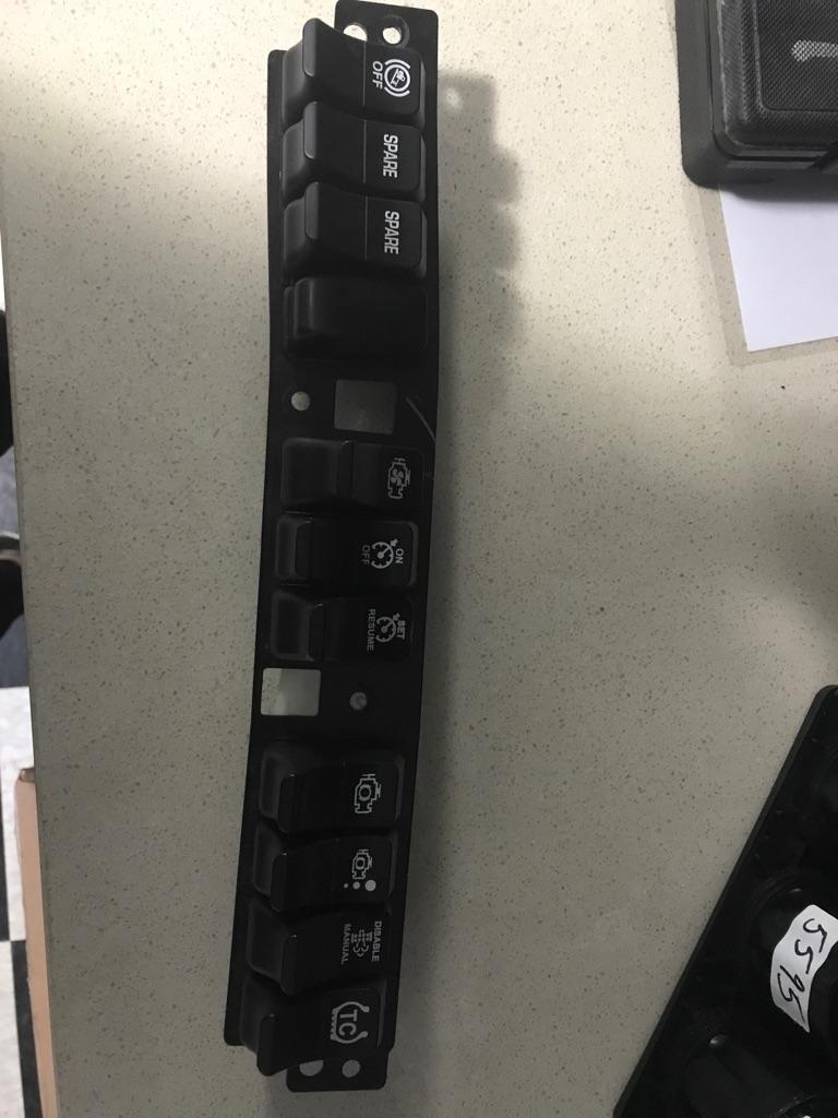 2017 Kenworth T680 Dash Assembly | Payless Truck Parts