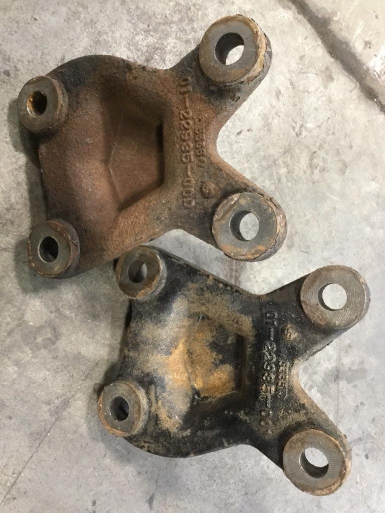 Freightliner Engine Mounts | Payless Truck Parts