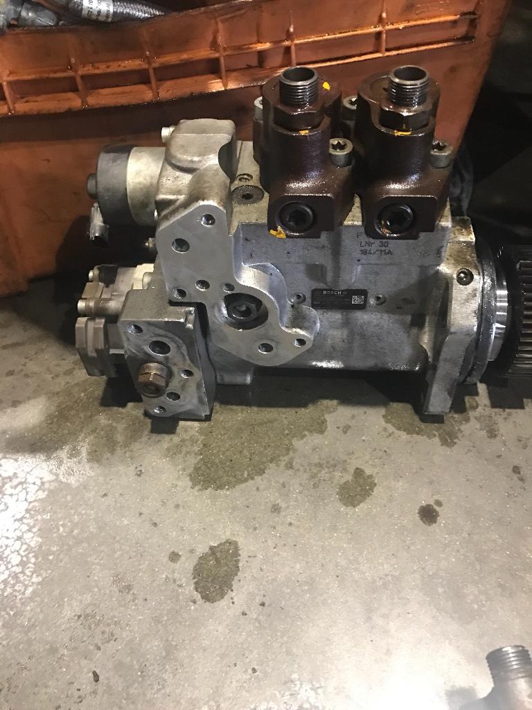 2010 Detroit DD15 Fuel Pump (Injection) | Payless Truck Parts