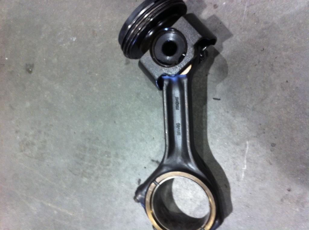 Volvo D13 SCR Connecting Rod | Payless Truck Parts