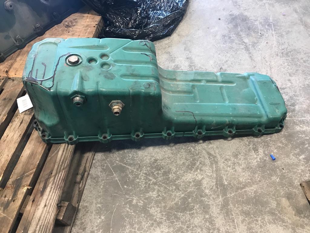 Volvo D13 SCR Oil Pan | Payless Truck Parts