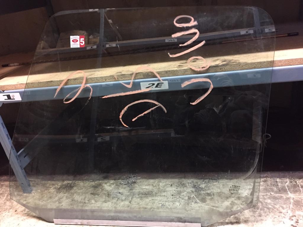 Volvo Door Glass, Front | Payless Truck Parts