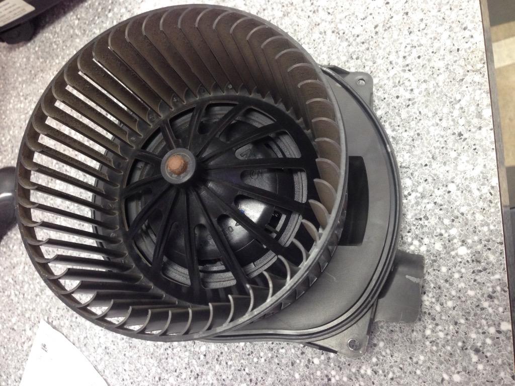 2007 Volvo Vnl Blower Motor (HVAC) | Payless Truck Parts