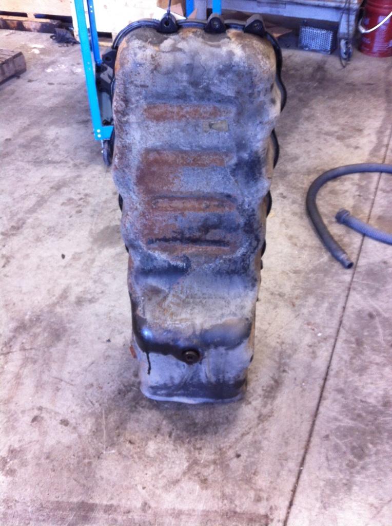 International MaxxForce 13 Oil Pan | Payless Truck Parts