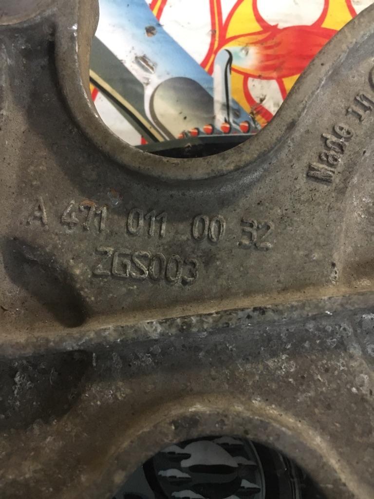 Detroit Brackets, Misc. | Payless Truck Parts