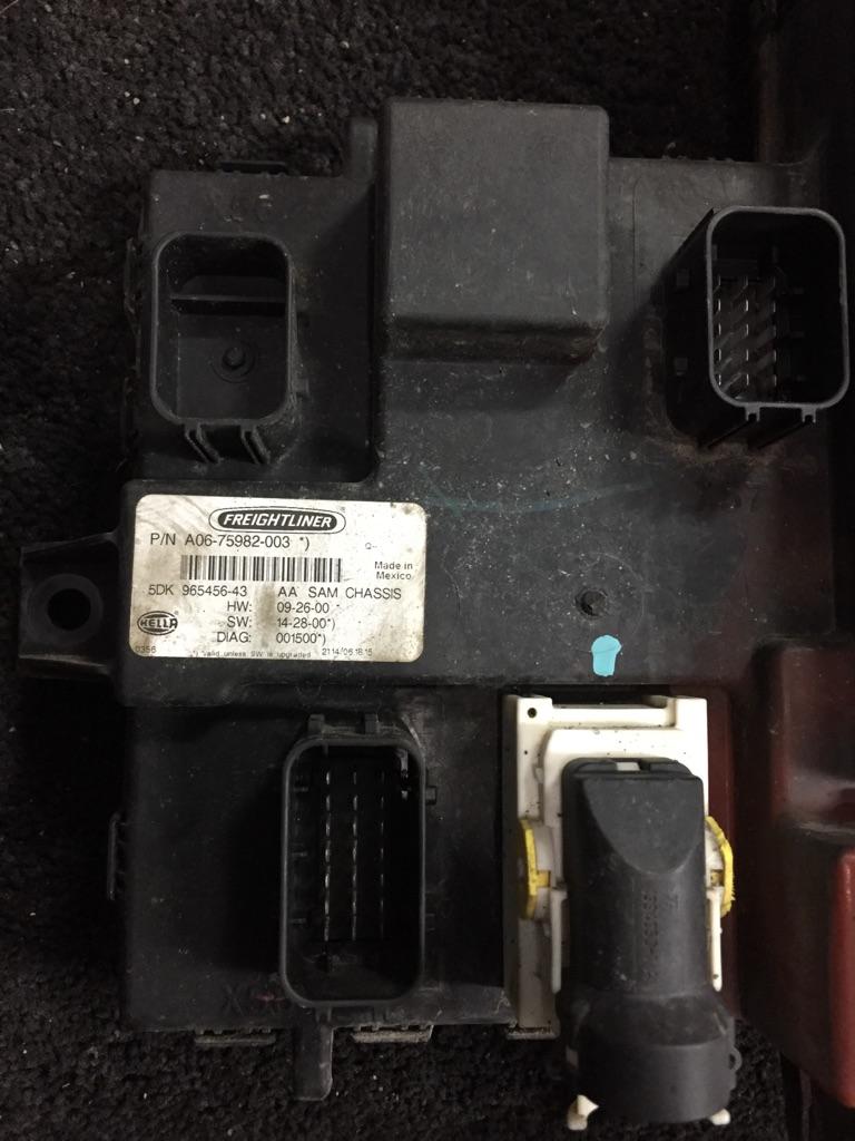 2016 Freightliner Cascadia Electrical Parts, Misc. | Payless Truck Parts