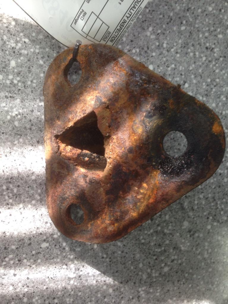 Paccar Brackets, Misc. | Payless Truck Parts