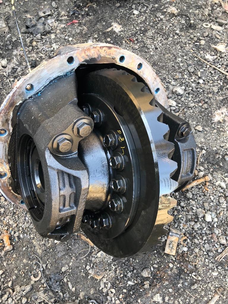 Eaton Differential Assembly (Rear, Rear) | Payless Truck Parts