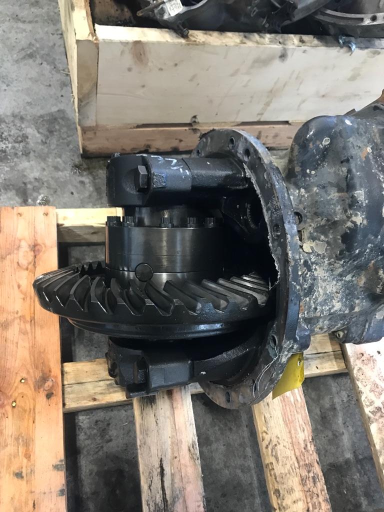 Eaton DS404 Differential Assembly (Front, Rear) | Payless Truck Parts