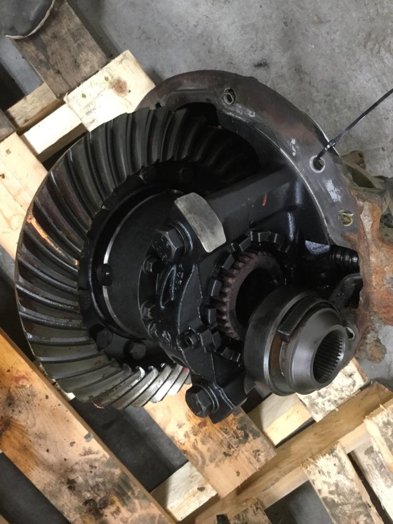 Rockwell Differential Assembly (Rear, Rear) | Payless Truck Parts