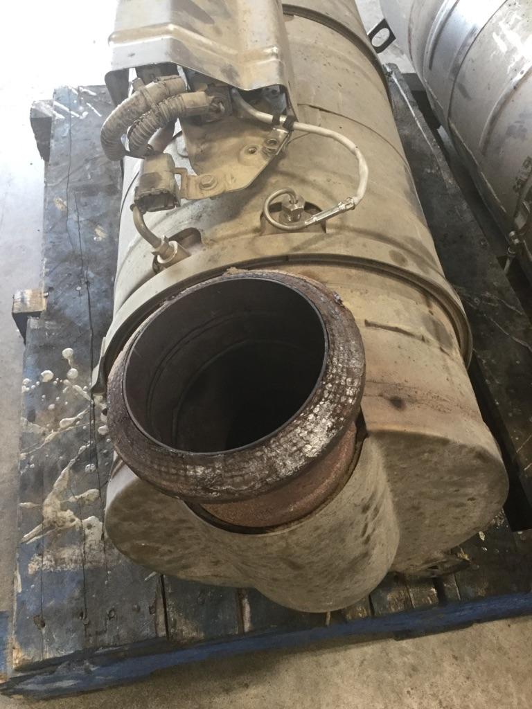 Kenworth T680 DPF(Diesel Particulate Filter) | Payless Truck Parts
