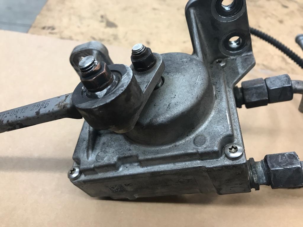 Detroit EGR Valve | Payless Truck Parts
