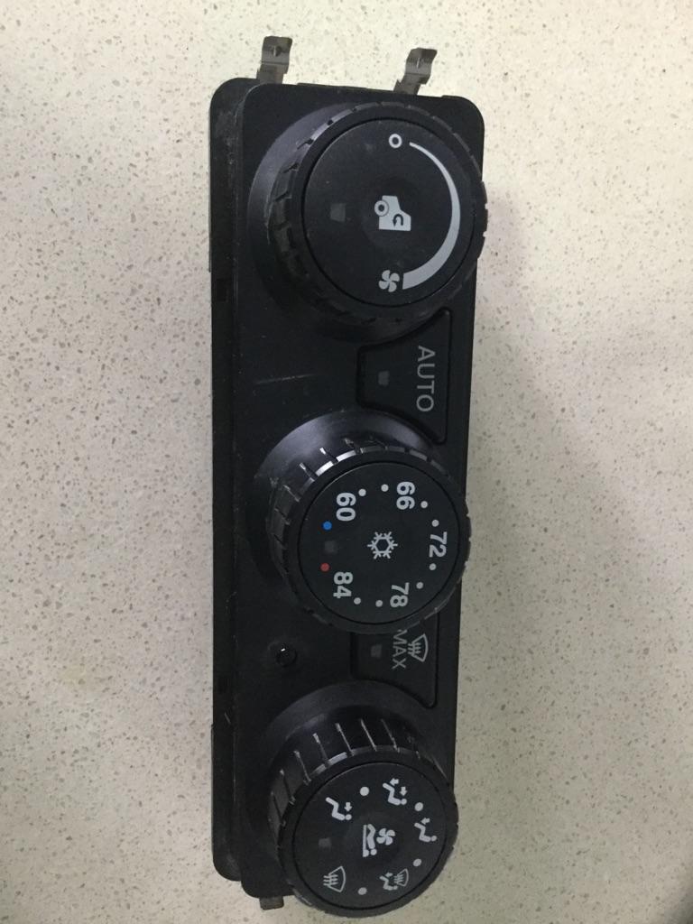 Kenworth Temperature Control | Payless Truck Parts