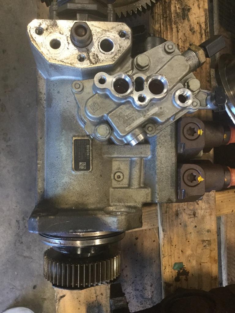 Mercedes Fuel Pump (Injection) | Payless Truck Parts