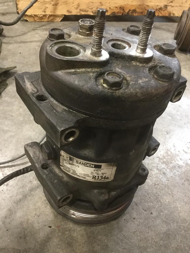 Air Conditioner Compressor | Payless Truck Parts