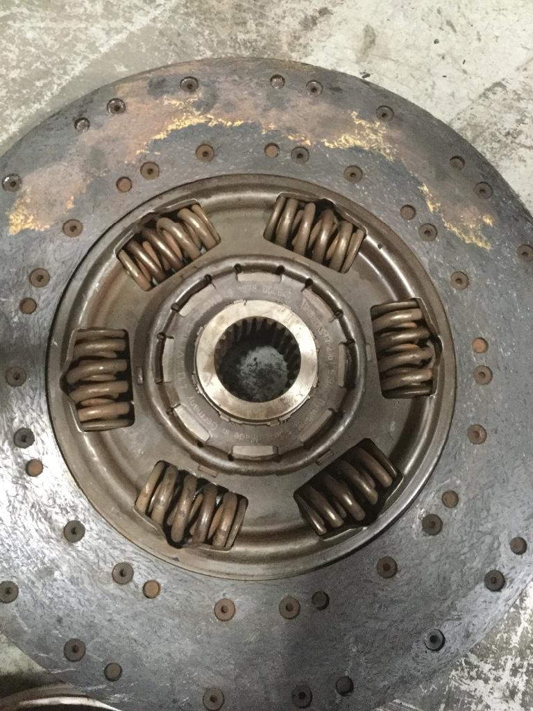 Clutch Disc | Payless Truck Parts