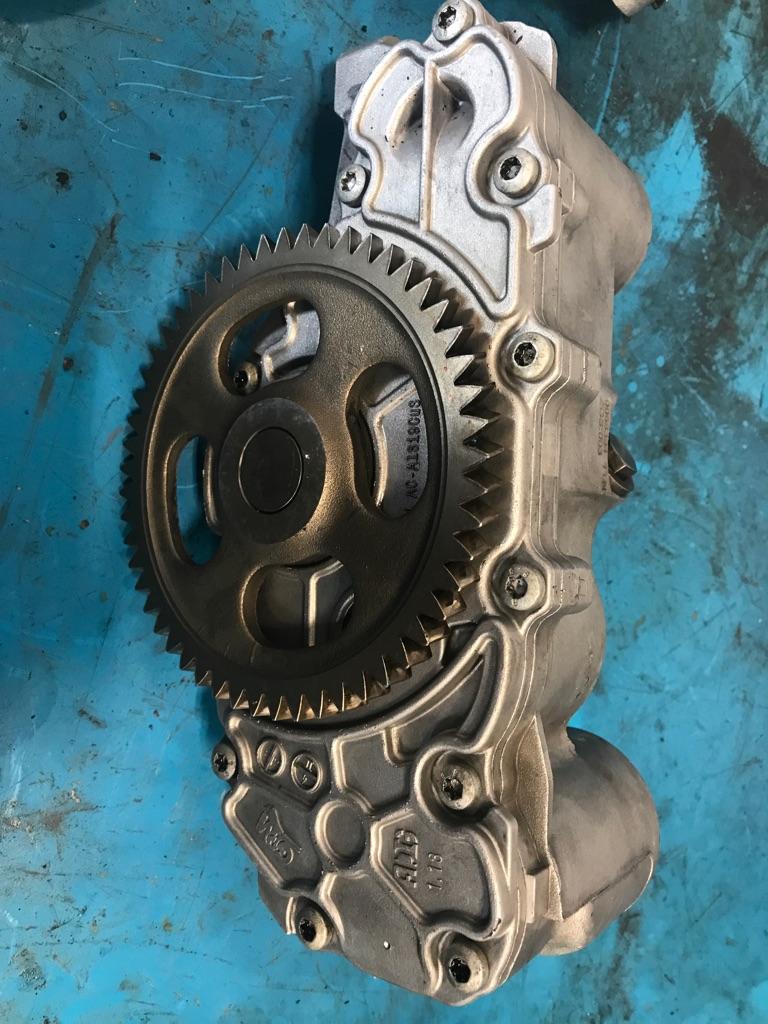 Detroit DD15 Oil Pump | Payless Truck Parts