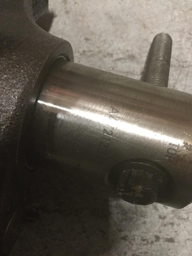 Detroit DD15 Rocker Arm | Payless Truck Parts