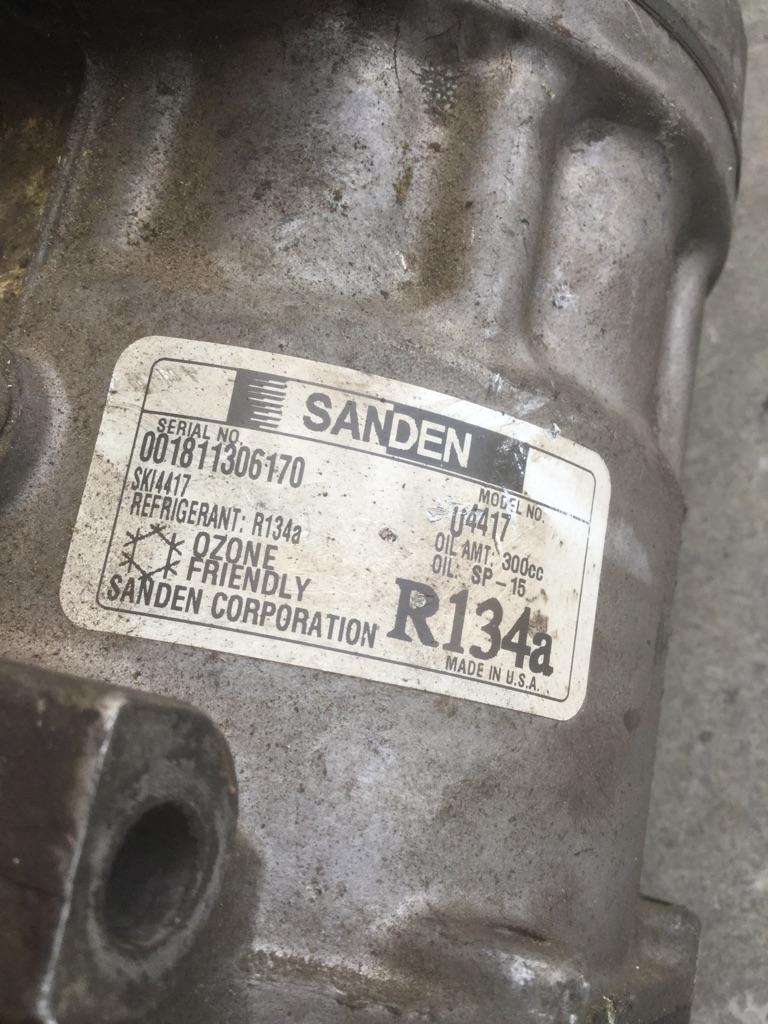 Air Conditioner Compressor | Payless Truck Parts