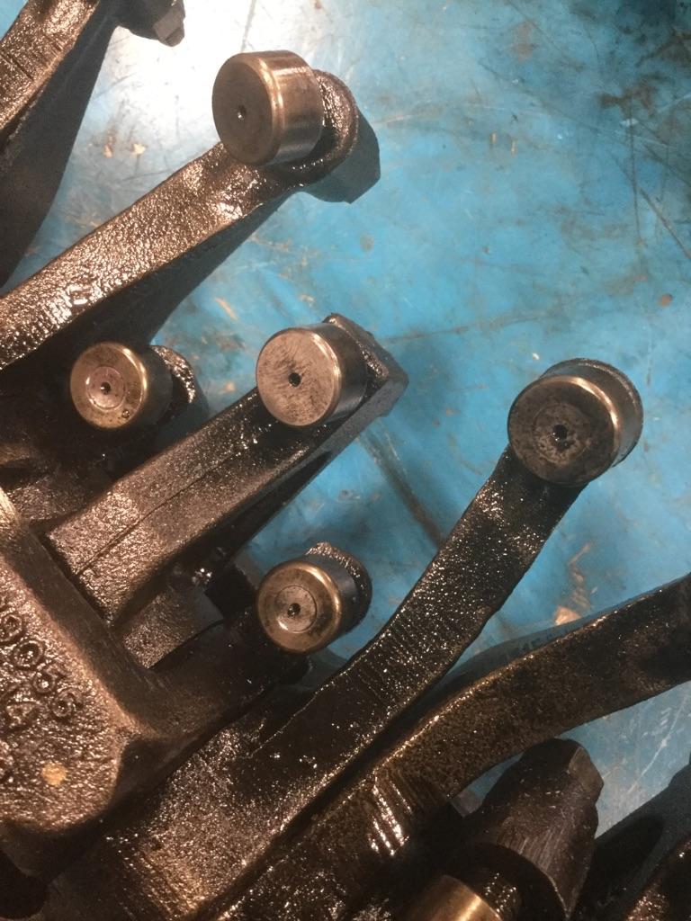 Detroit Series 60 12.7 DDEC V Rocker Arm | Payless Truck Parts