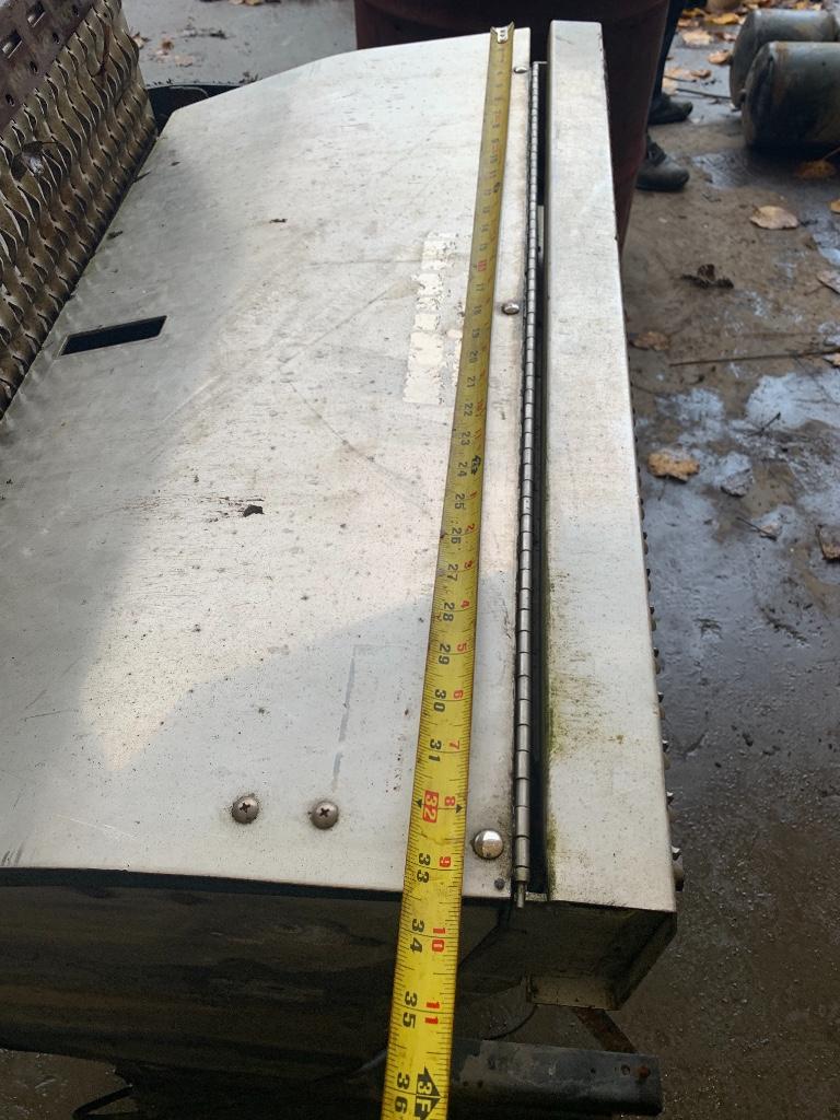 Peterbilt Battery Box | Payless Truck Parts