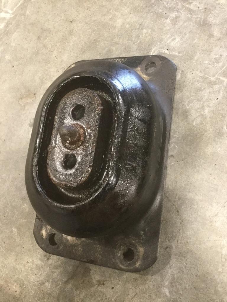 Volvo Engine Mounts | Payless Truck Parts