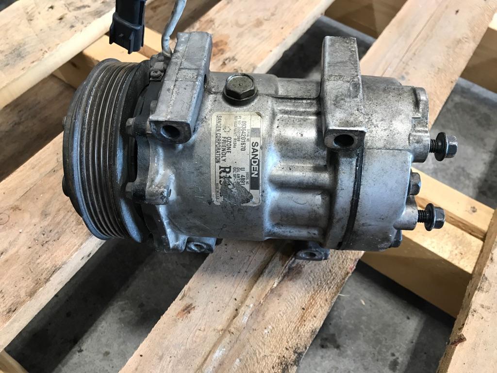 Volvo Air Conditioner Compressor | Payless Truck Parts