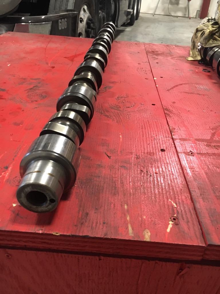 Cummins ISX Camshaft | Payless Truck Parts