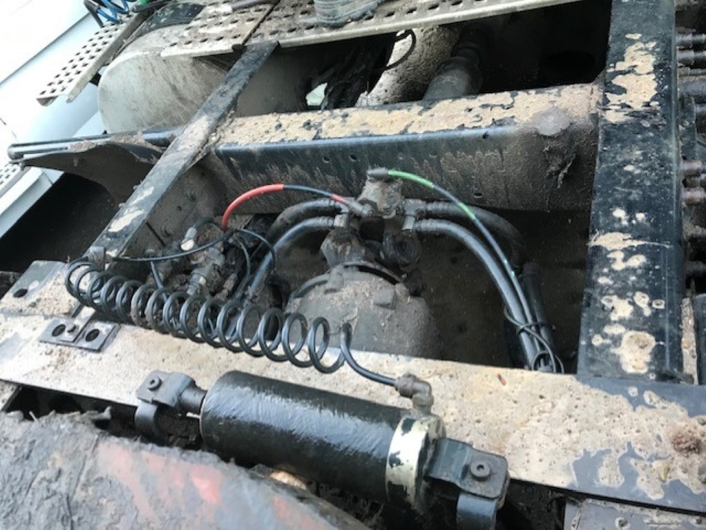 V190 - 2014 Volvo VNL64 | Payless Truck Parts