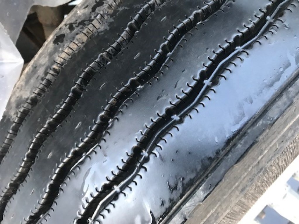 V190 - 2014 Volvo VNL64 | Payless Truck Parts