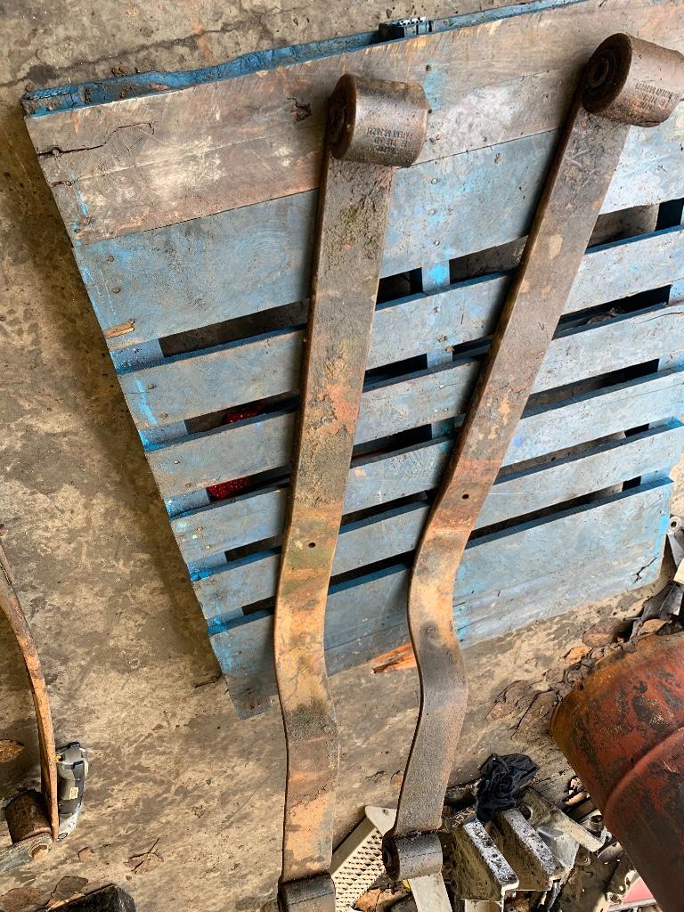 Volvo Leaf Spring, Front | Payless Truck Parts