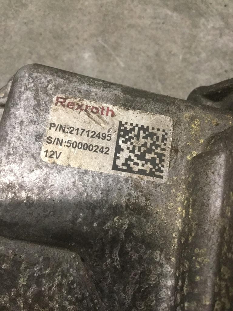 Engine Parts, Misc. | Payless Truck Parts