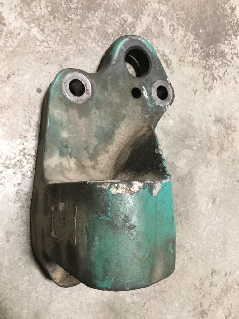 Volvo Engine Mounts | Payless Truck Parts