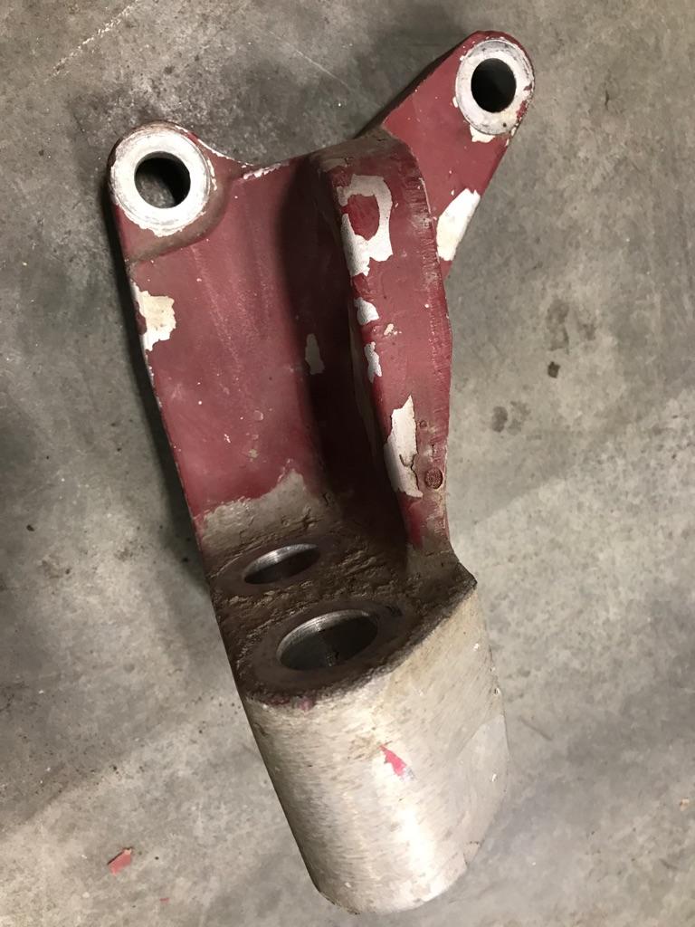 Volvo D13 Engine Mounts | Payless Truck Parts