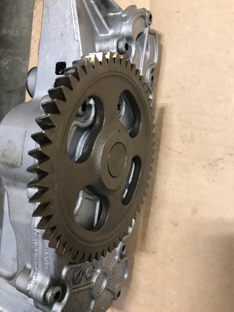 Detroit DD15 Oil Pump | Payless Truck Parts