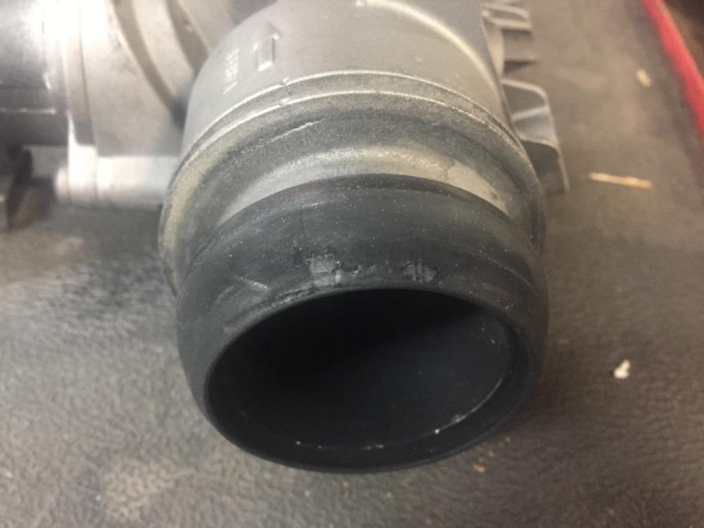 Mercedes EGR Valve | Payless Truck Parts