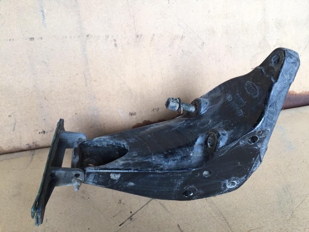 Brackets, Misc. | Payless Truck Parts