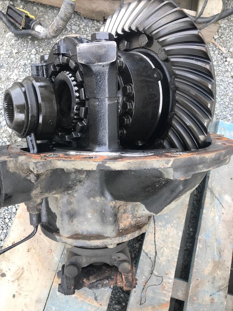 2005 Freightliner Columbia Differential Assembly (Rear, Rear) | Payless ...