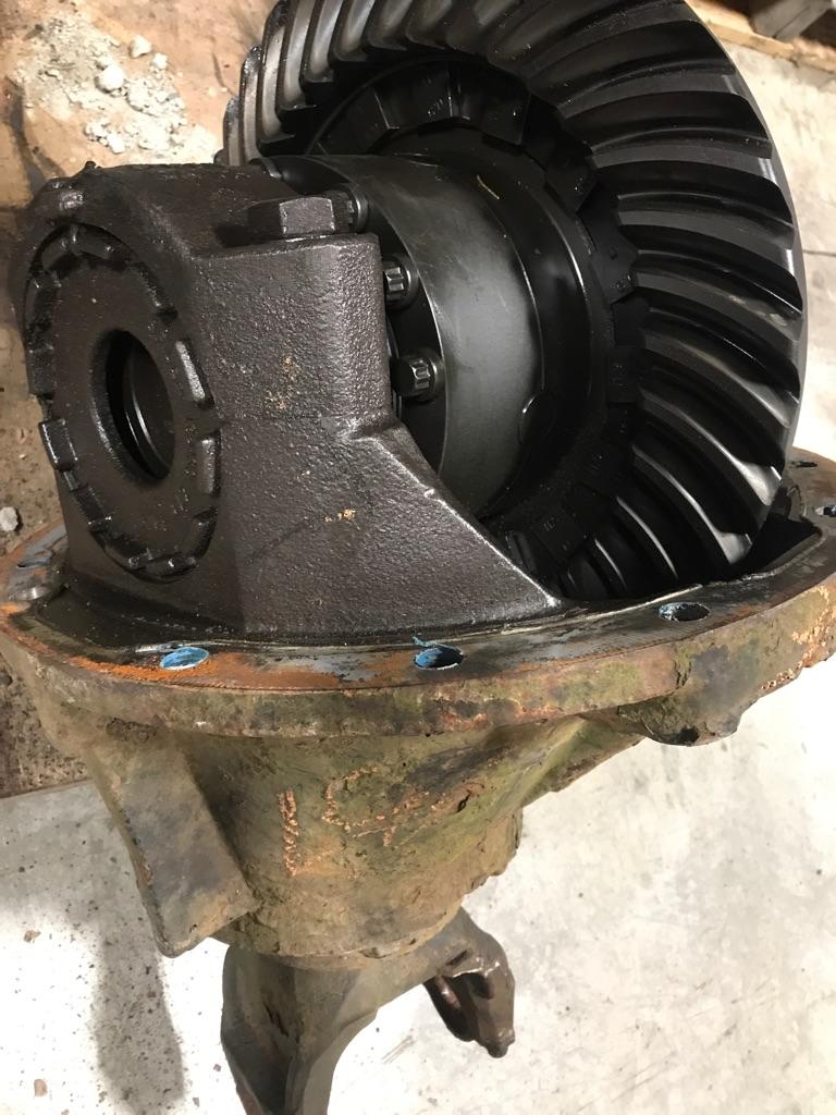 Rockwell Differential Assembly (Rear, Rear) | Payless Truck Parts