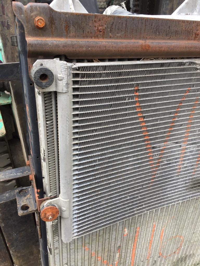 2006 Volvo Radiator | Payless Truck Parts