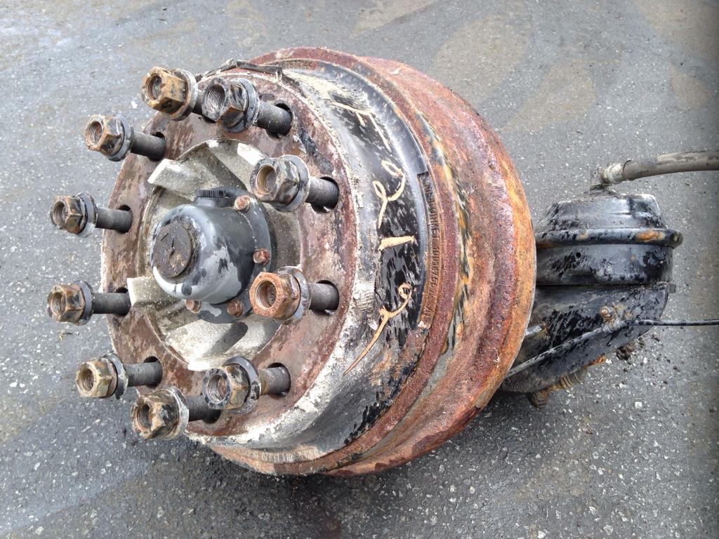 2016 Freightliner Cascadia Spindle / Knuckle, Front | Payless Truck Parts