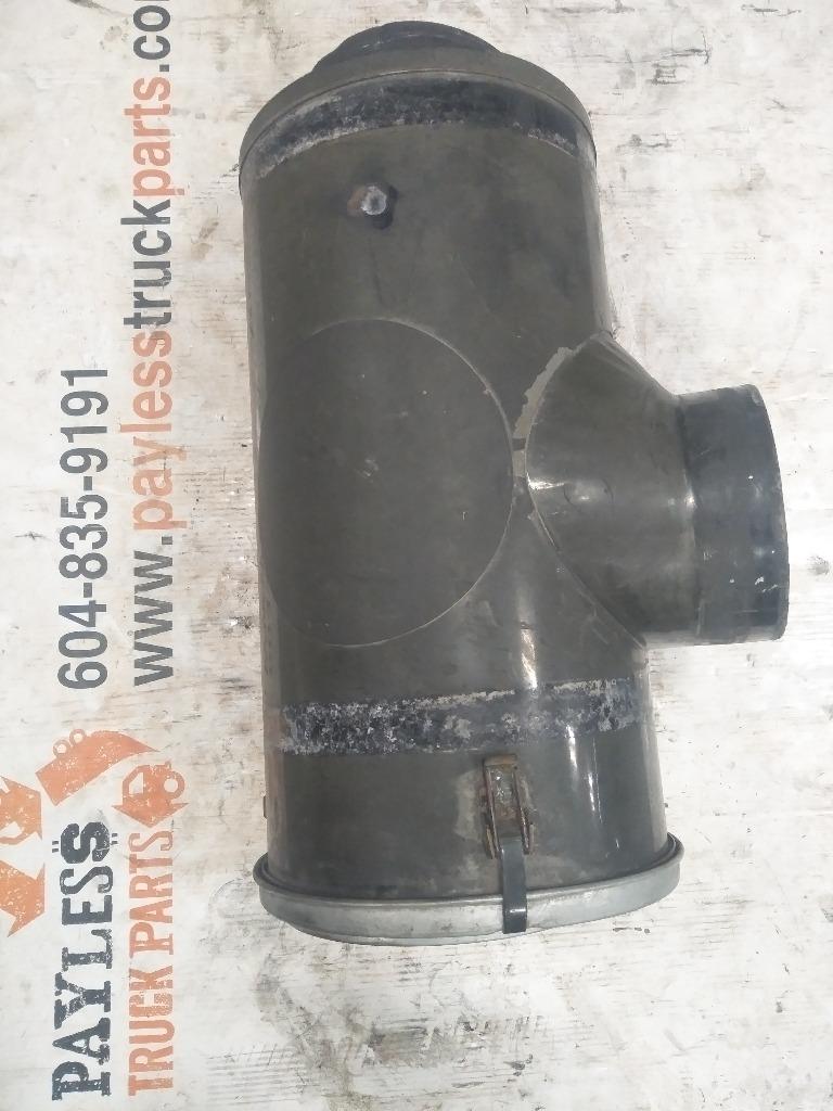 Air Cleaner | Payless Truck Parts