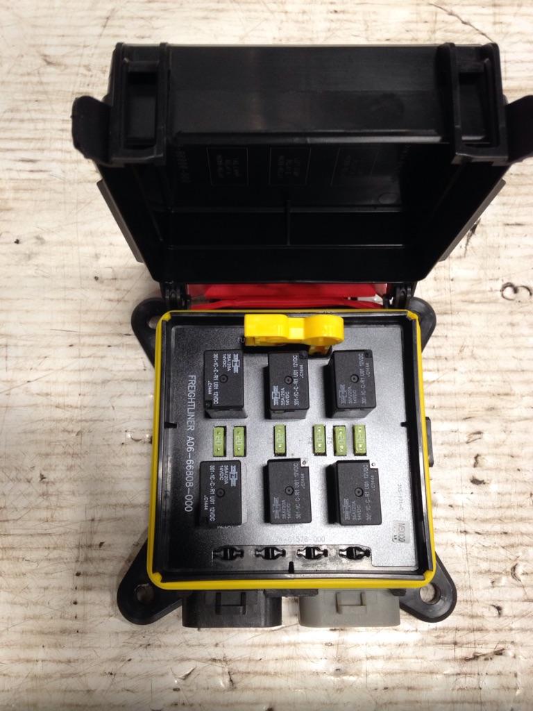 Electrical Parts, Misc. | Payless Truck Parts