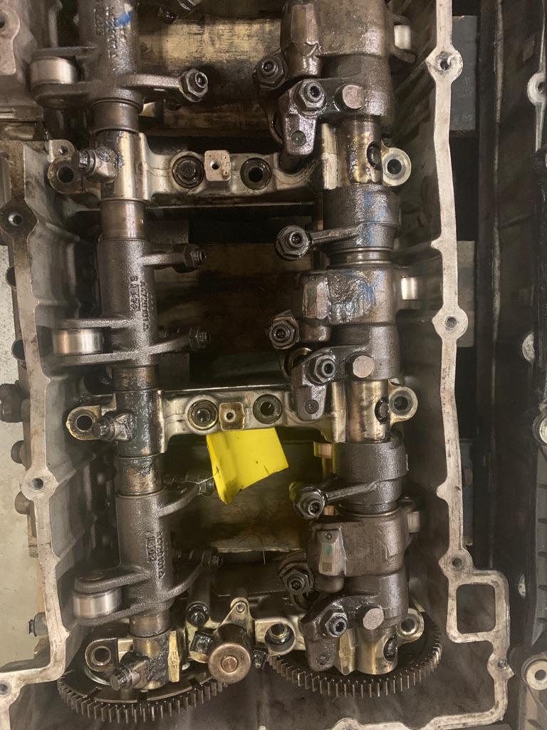 Detroit DD15 Rocker Arm | Payless Truck Parts