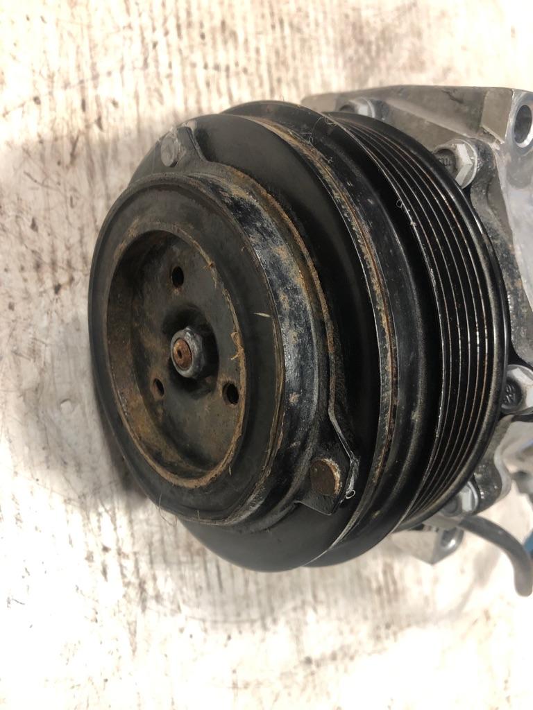 Air Conditioner Compressor | Payless Truck Parts