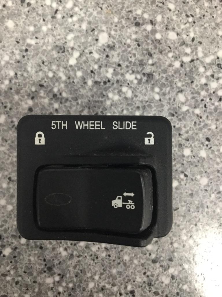 Peterbilt Dash / Console Switch | Payless Truck Parts