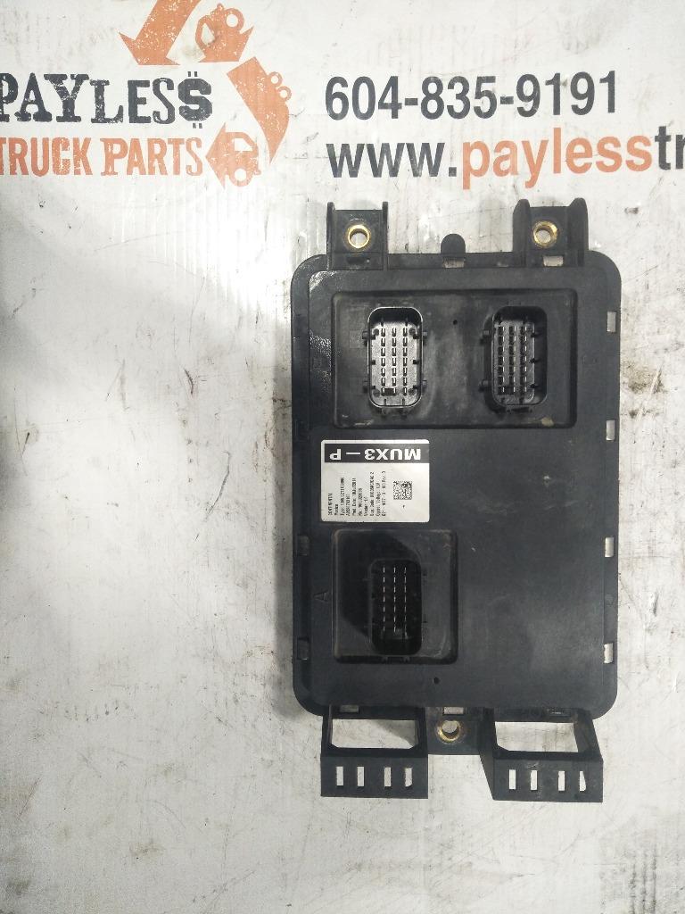 2015 Kenworth T680 ECM ( Chassie ) | Payless Truck Parts