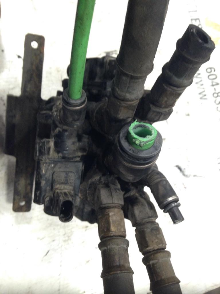 2017 Freightliner Cascadia ABS | Payless Truck Parts